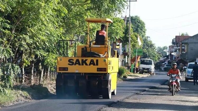 Jalan Pasar Baru Bayang-Alahan Panjang Tuntas 2021, Tahun Ini Dibangun 19 Km