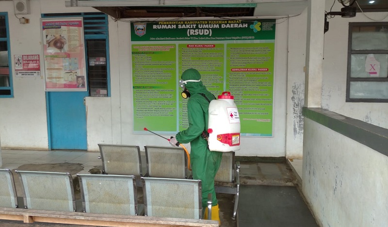 RSUD Pasbar Kembali Beroperasi Mulai Besok, PMI Telah Semprot Disinfektan