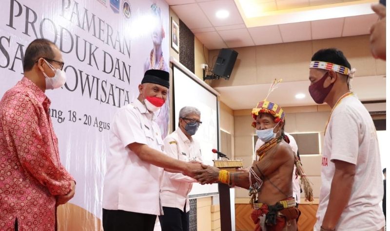 Dukung Ekowisata Taman Nasional Siberut, Produk Kebudayaan 3 Desa di ...