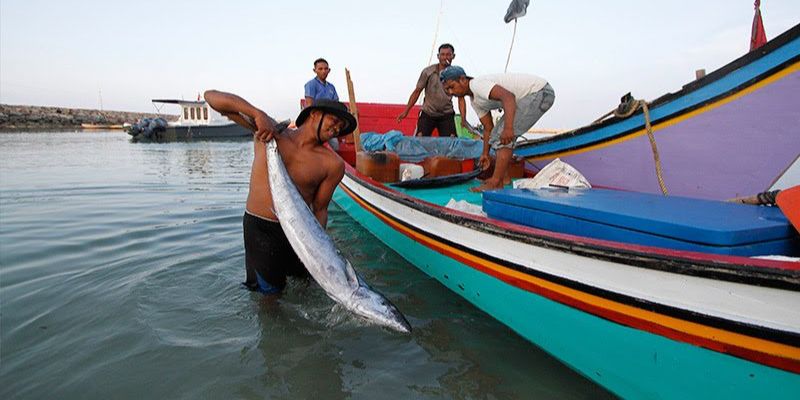 Nelayan Keluhkan Penggunaan Alat Tangkap Trawl yang Marak di Perairan Pessel, Polairud Bertindak