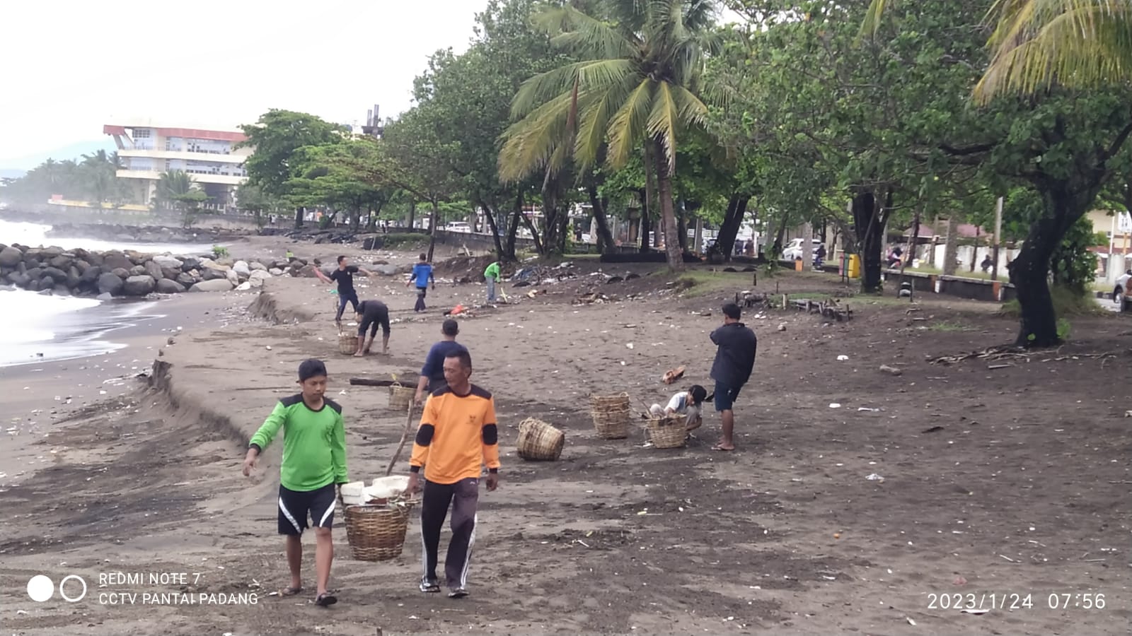 Selama Ramadan, Produksi Sampah di Padang Capai 700 Ton Selama Ramadan, Produksi Sampah di Padang Capai 700 Ton
