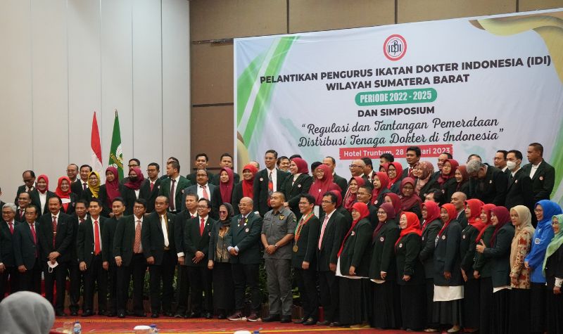 Pengurus IDI Sumbar 2022-2025 Resmi Dilantik, Wagub Audy Ungkap Kekurangan Dokter