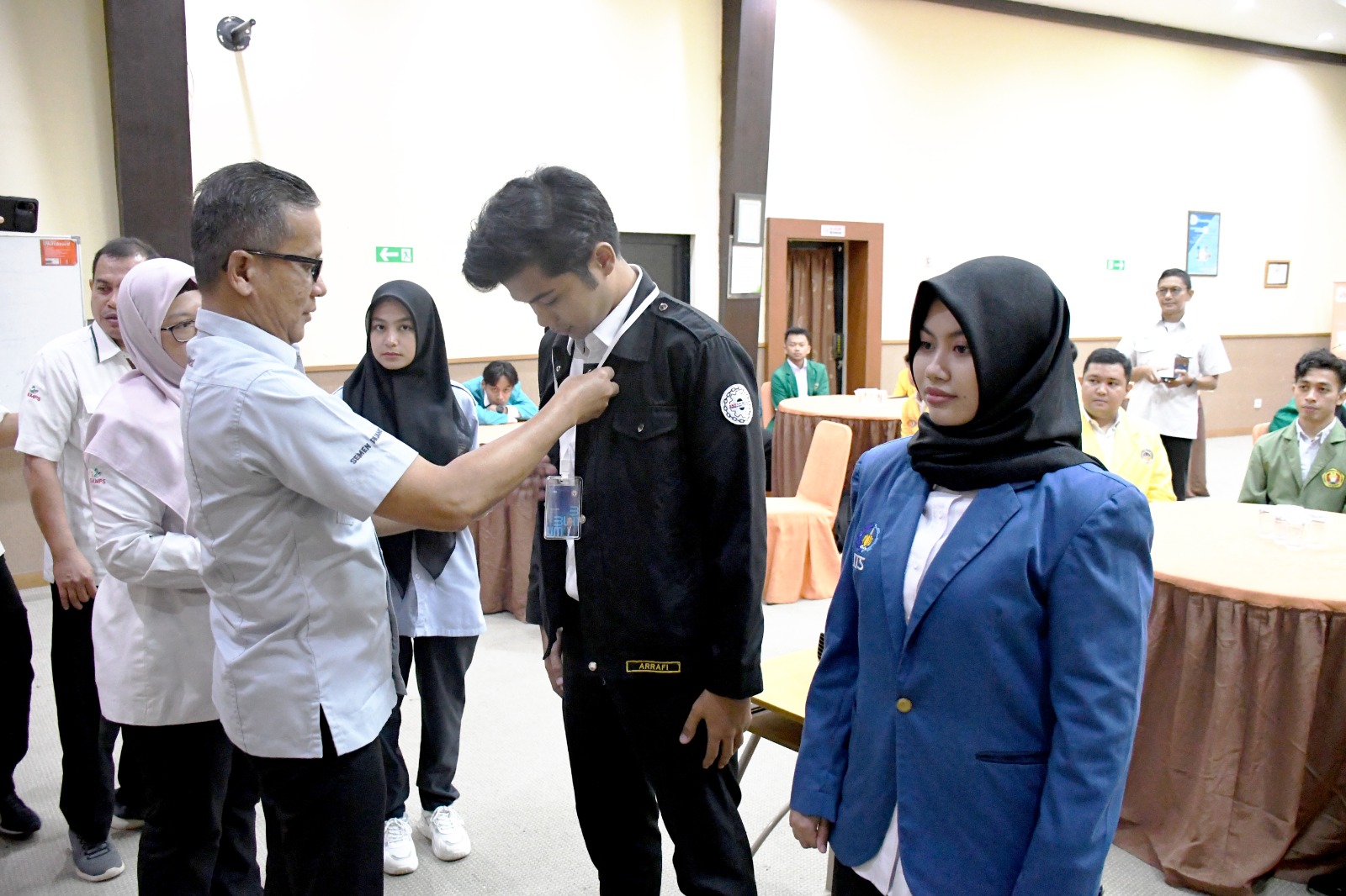 PT Semen Padang Resmikan Program MAGENTA, 40 Mahasiswa dari Berbagai ... PT Semen Padang Resmikan Program MAGENTA, 40 Mahasiswa dari Berbagai ...