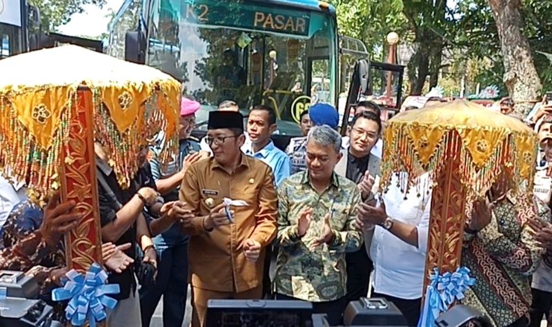 Semua Koridor Trans Padang Resmi Beroperasi, Ongkos Umum Pusat Kota ...