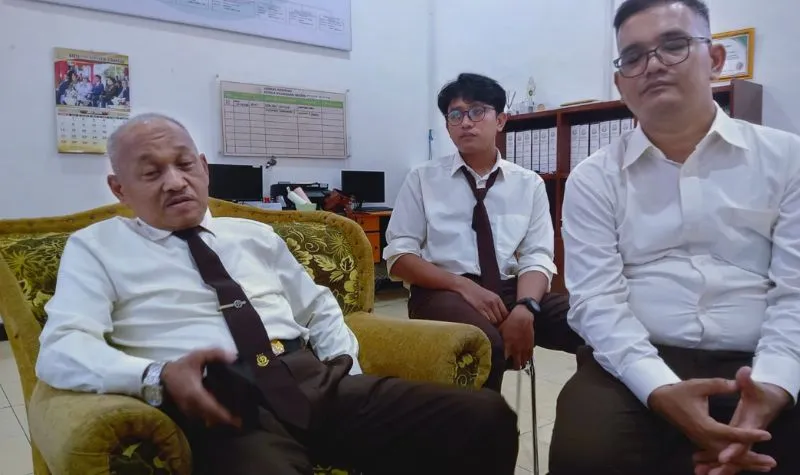 Kejari Pessel Dalami Bukti-bukti Dugaan Penyimpangan Biaya Operasional ...