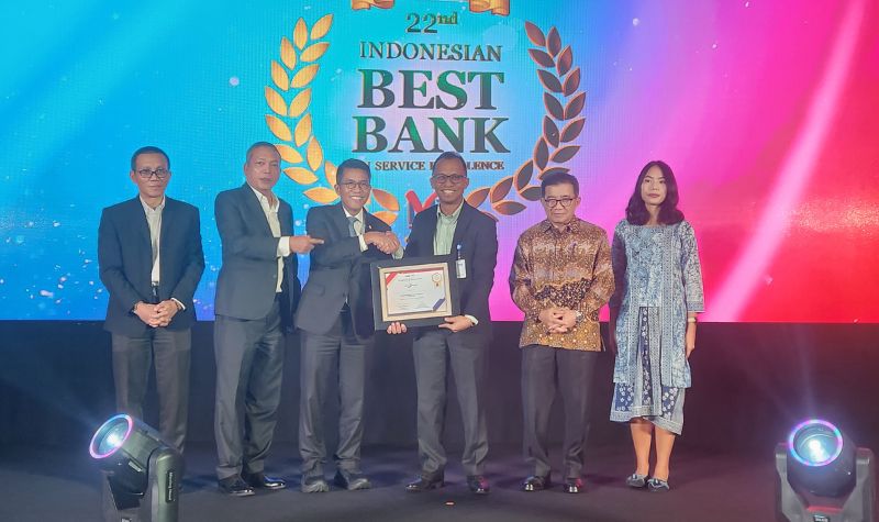 Bank Nagari Raih 2 Penghargaan Banking Service Excellence Awards 2025